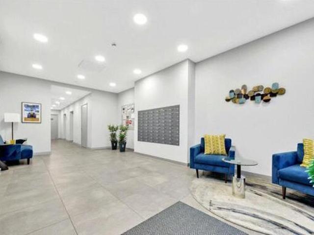 Viva Court, Kimpton Road, 2 Bedroom Apartment