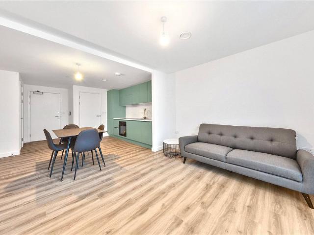 Viva Court, Kimpton Road, Luton LU2, 1 bed flat to rent, £1,300 pcm | PrimeLocation