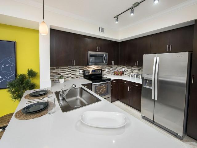 VIVA Luxury Apartments 1 Bedroom Apartment for Rent at 3700 Pacific Point Pl, Ft Lauderdale, FL 33309