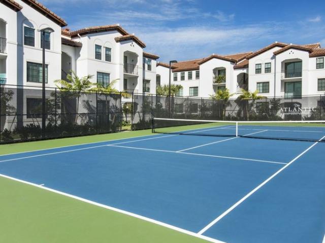 VIVA Luxury Apartments 2 Bedroom Apartment for Rent at 3700 Pacific Point Pl, Ft Lauderdale, FL 33309