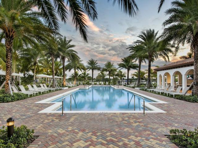 VIVA Luxury Apartments 3 Bedroom Apartment for Rent at 3700 Pacific Point Pl, Ft Lauderdale, FL 33309