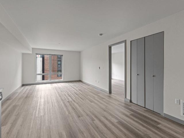 VIVA 1 Bedroom Apartment for Rent at 1111 E Union St, Seattle, WA 98122 First Hill