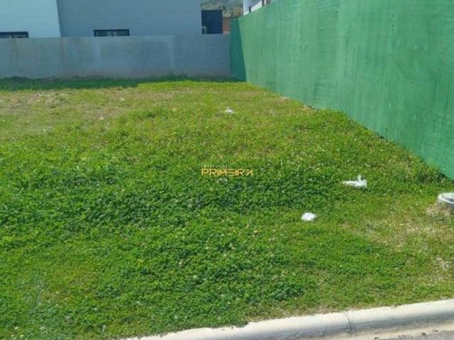 Vivendas do Parque Terreno com 128m²