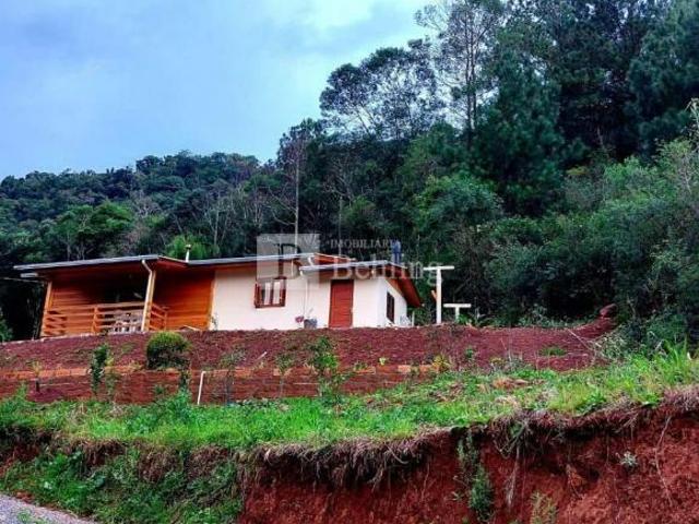 VIVER NA NATUREZA A POUCOS QUILOMETROS DO CENTRO
