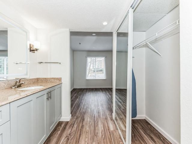 Vivo Living Charlotte Tryon 1 Bedroom Apartment for Rent at 8503 N Tryon St, Charlotte, NC 28262 Mineral Springs