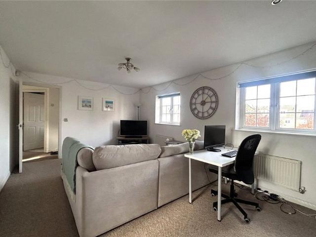 Vixen Drive, Aldershot, Hampshire, GU12