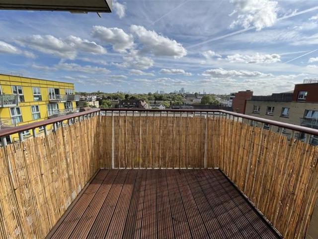 Vizion 7, N7 Energy Rating B 2 bed apartment to rent £2,800 pcm £646 pw