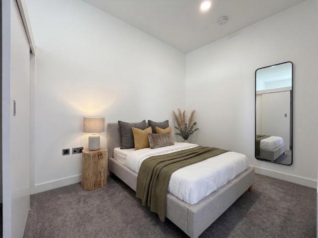 Vonder Bracknell, Market Street RG12 Studio to rent £1,175 pcm £271 pw