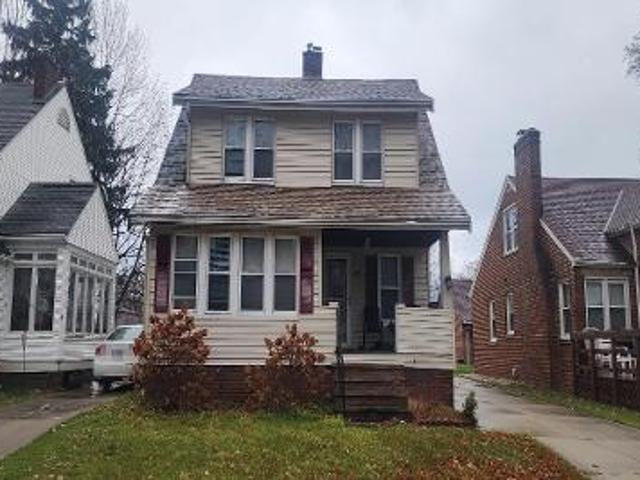 Voelker Ave