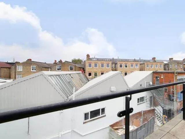 Voltaire Road, London, SW4 7UL, United Kingdom | 2 bed house for rent #167580170 | Rentberry