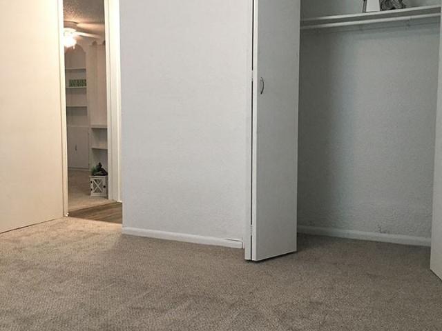 Volusia Crossing 1 Bedroom Apartment for Rent at 395 Bill France Blvd, Daytona Beach, FL 32114