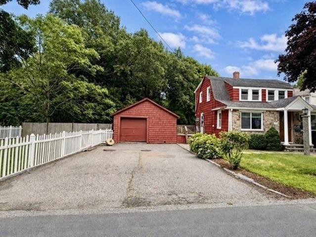 Volusia Rd, Hingham, Home For Sale