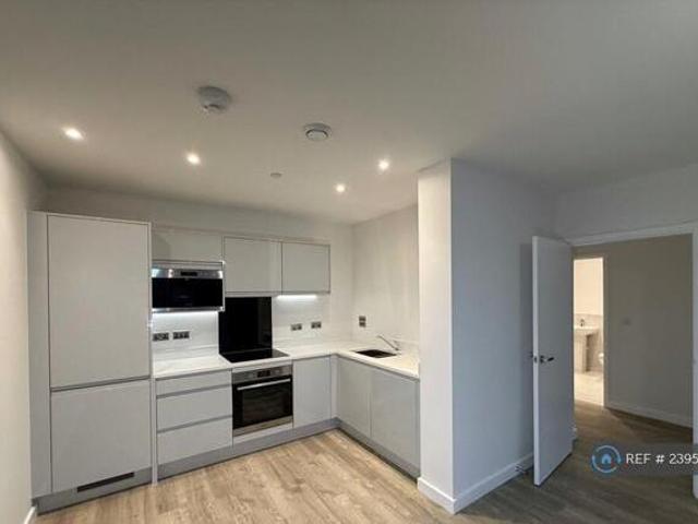 Vousden Grove, London, 1 Bedroom Flat