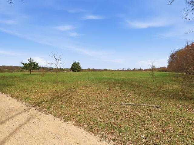 V/L 12 Mile Road