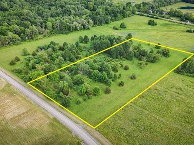V/L 1 Lake St, Hector, NY 14841
