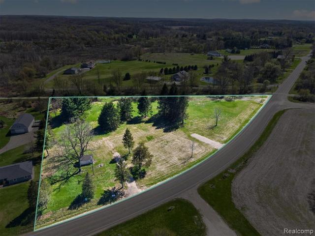 Vl 2.86 Acres W M 36