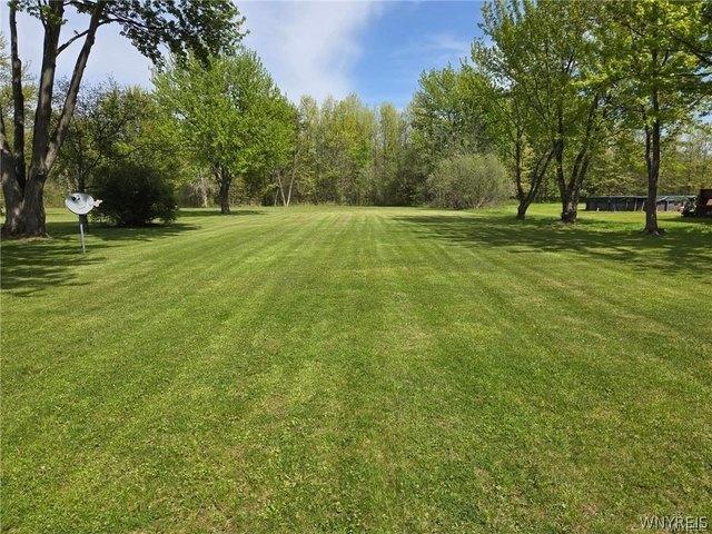 V/L Creek Rd, Lewiston, NY 14092