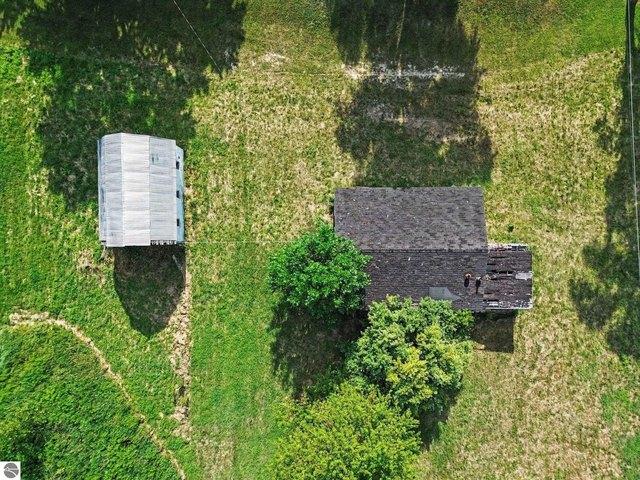 V/L E Lincoln Rd, Saint Louis, MI 48880