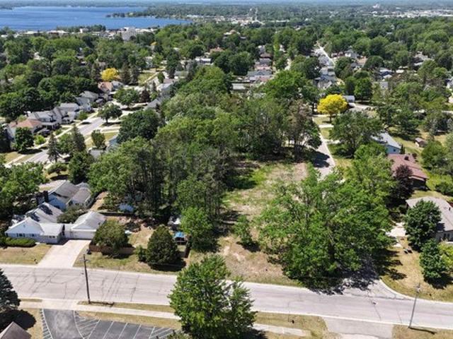 V/L Garfield St, Cadillac, MI 49601