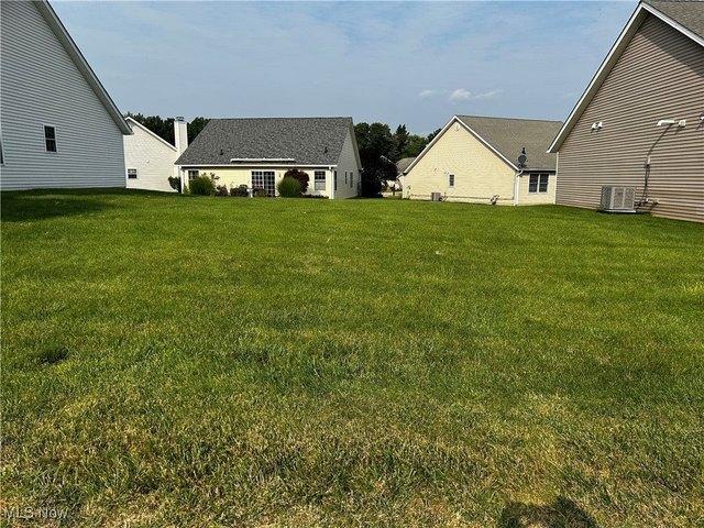 V/L High Pointe Cir, Middlefield, OH 44062