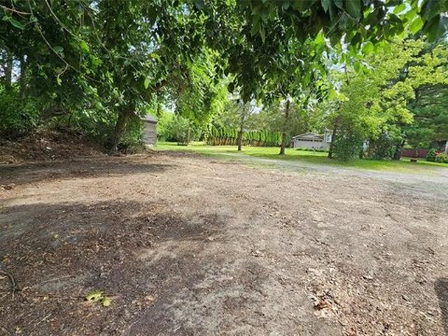V/L # M36, Hamburg Township, MI 48169