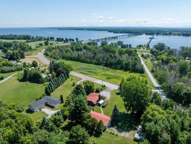 Vt Route,alburgh, Home For Sale