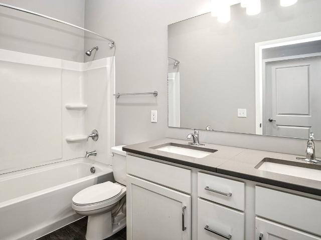 VUE178 1 Bedroom Apartment for Rent at 1202 S 177th Plz, Omaha, NE 68130