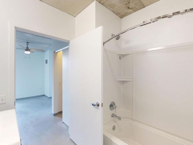 Vue 53 2 Bedroom Apartment for Rent at 1330 E 53rd St, Chicago, IL 60615 Hyde Park