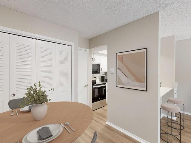 Vue at Knoll Trail Apartments 1 Bedroom Apartment for Rent at 15678 Knoll Trail Dr, Dallas, TX 75248 Willow Falls