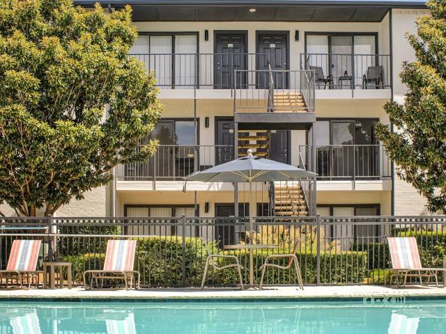 Vue at Knoll Trail Apartments 1 Bedroom Apartment for Rent at 15678 Knoll Trail Dr, Dallas, TX 75248 Willow Falls