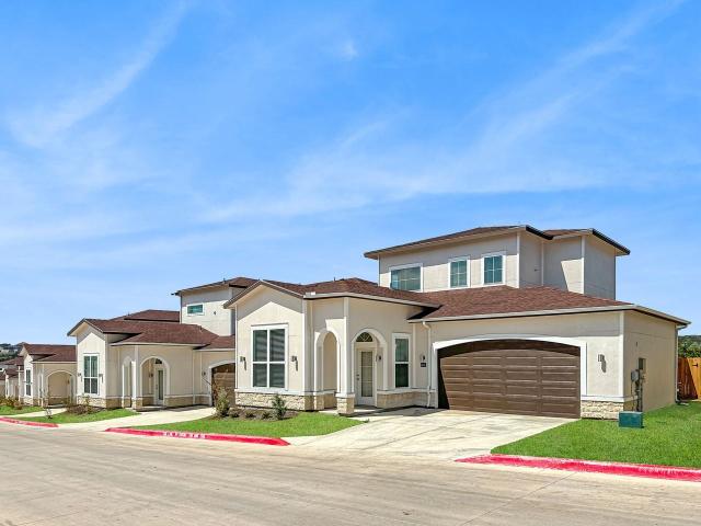 Vue at Sonoma Verde Apartments & Single Family Homes 1 Bedroom Condo for Rent at 18531 Kyle Seale Pkwy, San Antonio, TX 78255