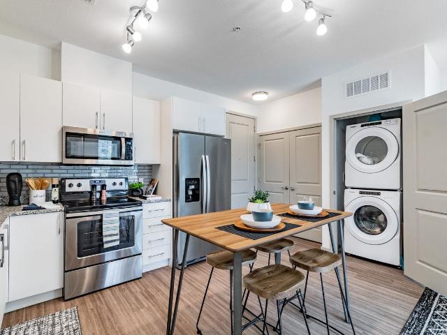 Vue on Lake Monroe 1 Bedroom Apartment for Rent at 800 Marbella Ln, Sanford, FL 32771