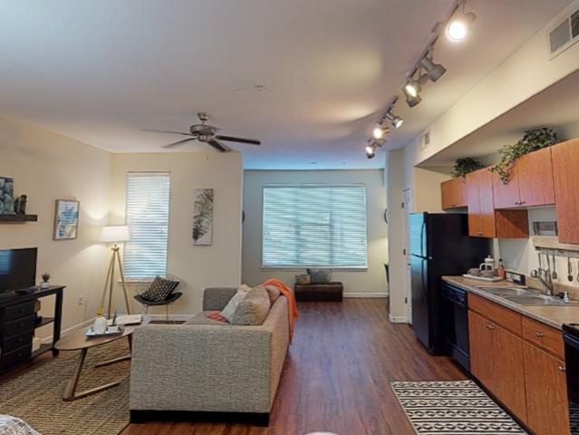 Vue Park West 1 Bedroom Apartment for Rent at 9680 W Northern Ave, Peoria, AZ 85345
