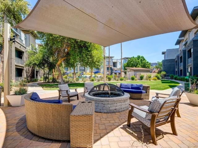 Vue Park West 2 Bedroom Apartment for Rent at 9680 W Northern Ave, Peoria, AZ 85345
