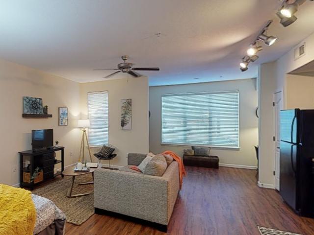 Vue Park West 2 Bedroom Apartment for Rent at 9680 W Northern Ave, Peoria, AZ 85345