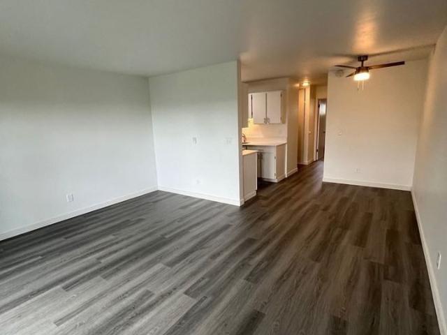 Vuemont 2 Bedroom Apartment for Rent at 351 Vuemont Pl Ne, Renton, WA 98056