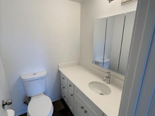 Vuemont 2 Bedroom Apartment for Rent at 351 Vuemont Pl Ne, Renton, WA 98056
