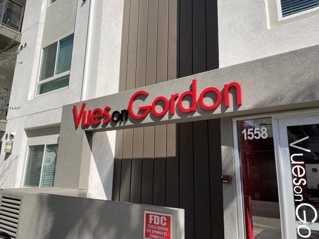 Vues on Gordon 2 Bedroom Apartment for Rent at 1558 Gordon St, Los Angeles, CA 90028 Hollywood Studio District