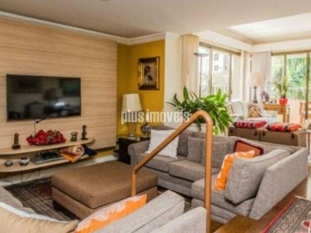 Vva com conforto e sofisticação no Real Parque Morumbi