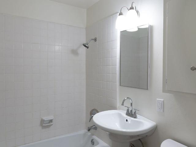 vvg 2 Bedroom Apartment for Rent at 6500 Telephone Rd, Ventura, CA 93003