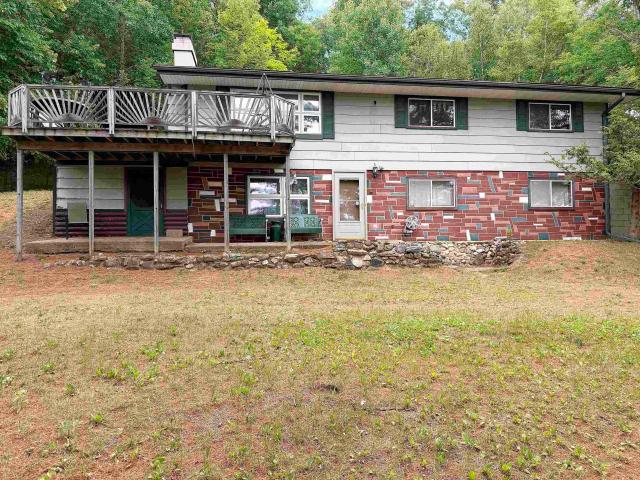 W10442 W 6TH Road