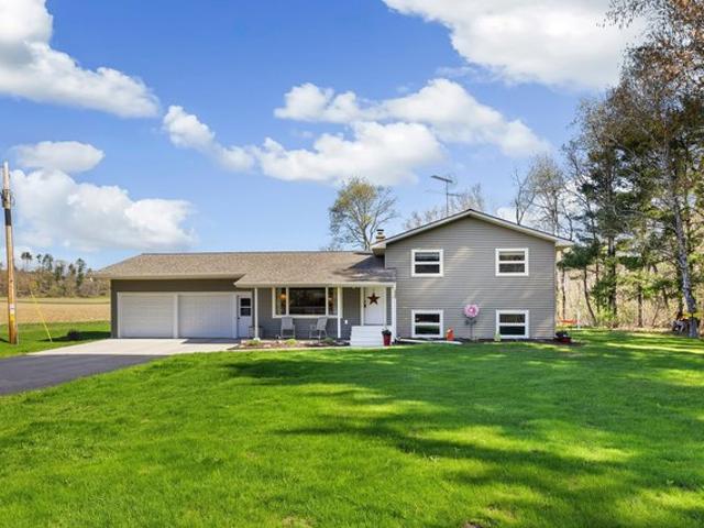 W10566 Allen Creek Rd, Black River Falls, WI 54615