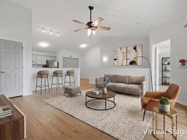 W1062 Marietta Ave, Unit 302