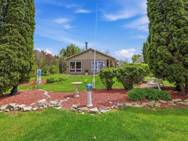 W10968 Glen Drive