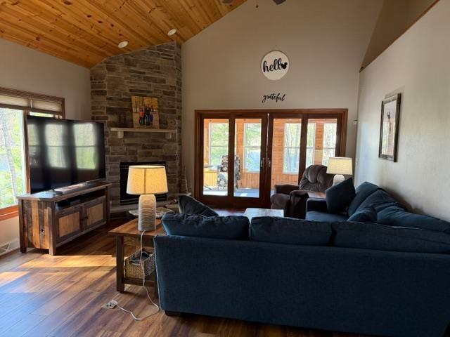 W10038 merriman lake drive
