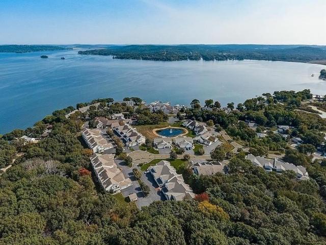 W11549 Island View Court