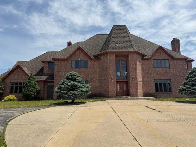 W1183 Siena Cir, Lake Geneva, WI 53147