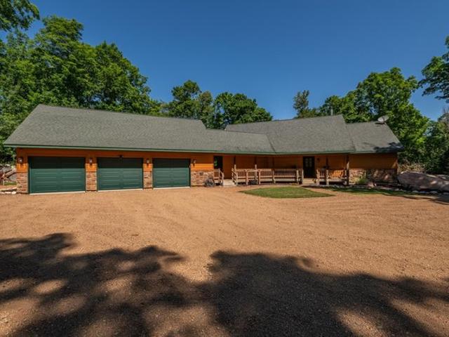 W11328 Northwoods Ln, Elcho, WI 54428