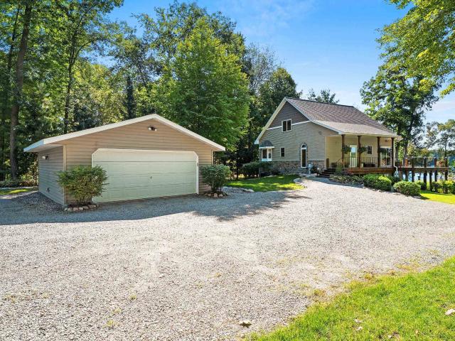 W11381 CARRIE Lane