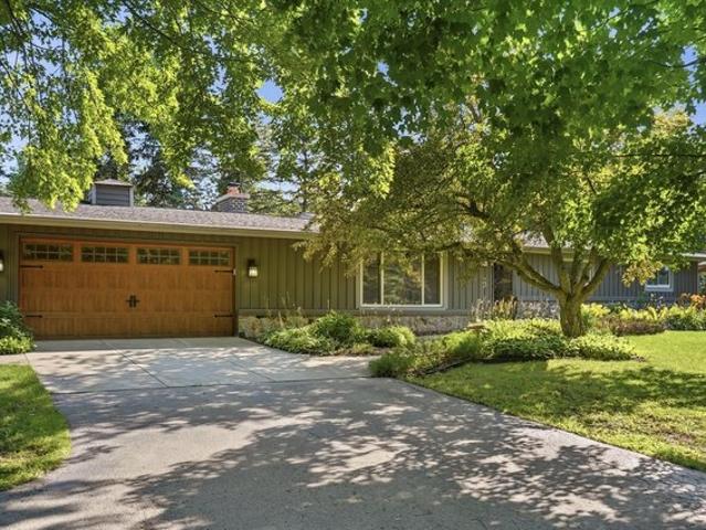 W124N13479 Wasaukee Rd, Germantown, WI 53022